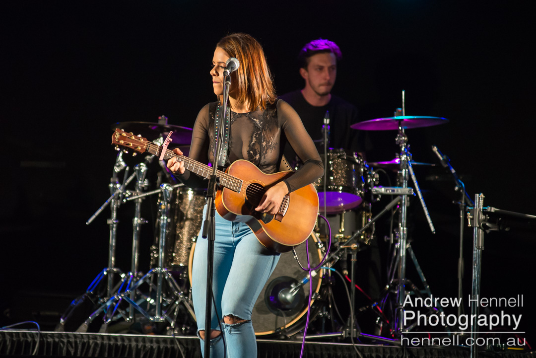 Tori Darke at the Mount Hunter Country Music Muster 2017 – AndrooPhotog